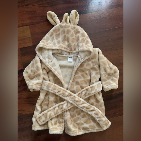 Other | 2 Baby Robes Lion And Giraffe 9 Months | Poshmark